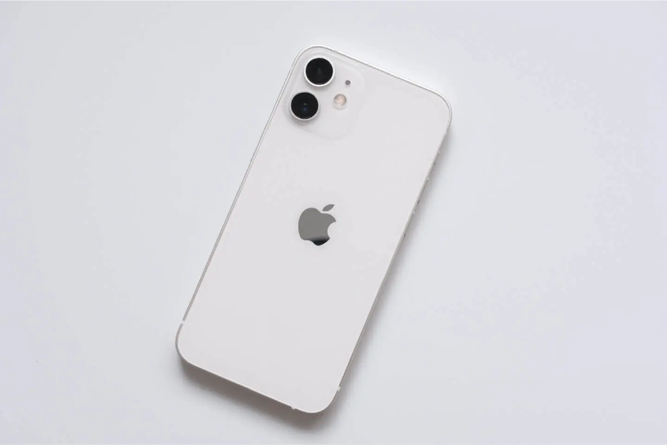 iPhone12（アイフォン12）の超高額買取ならYTHスマホ