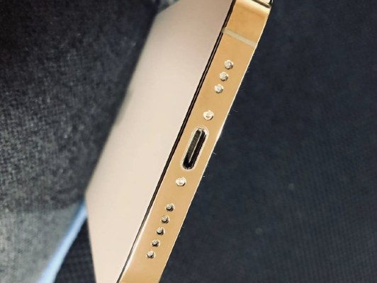 iPhone12（アイフォン12）の超高額買取ならYTHスマホ